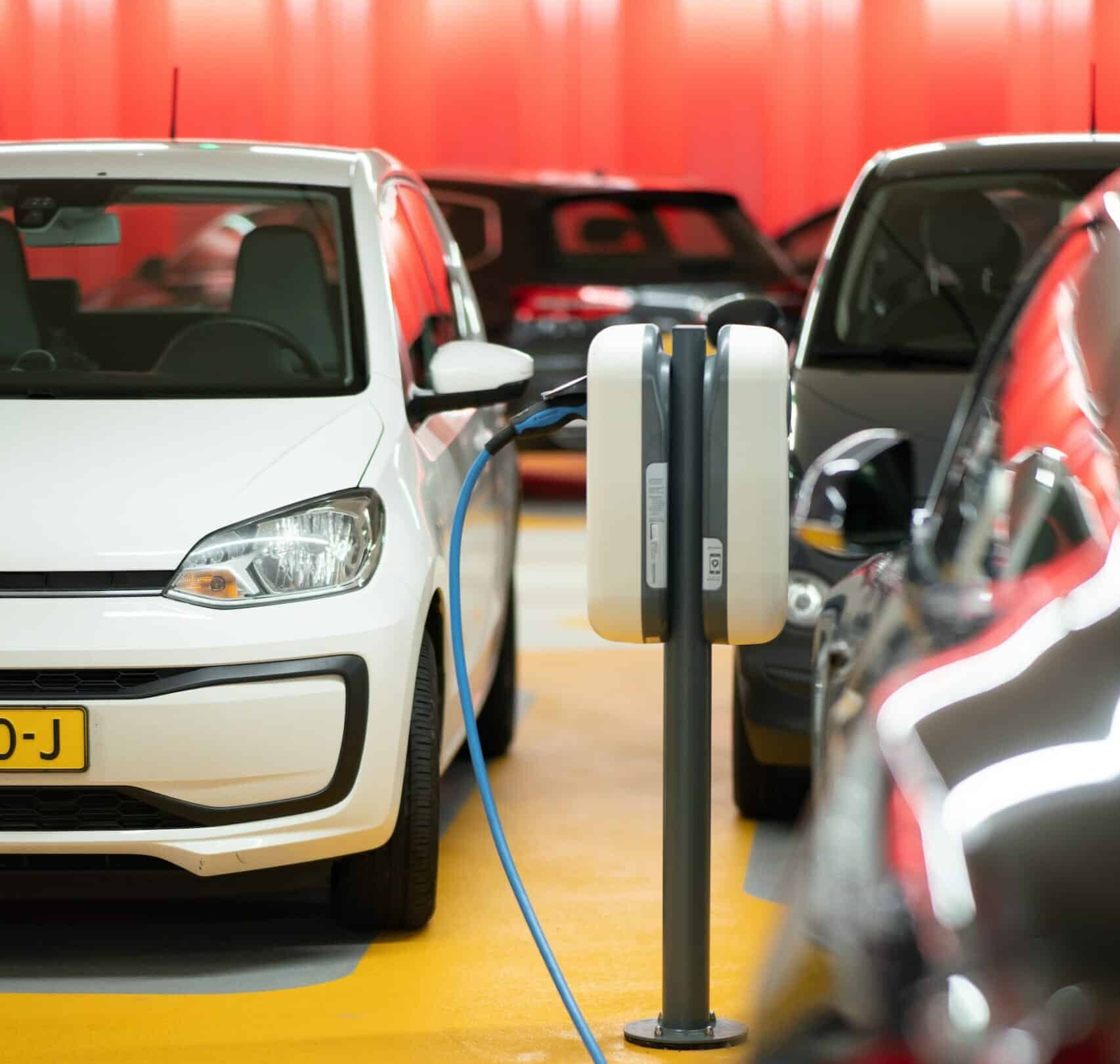 Electric Cars and Smart Parking Solutions: Enhancing Charging ...