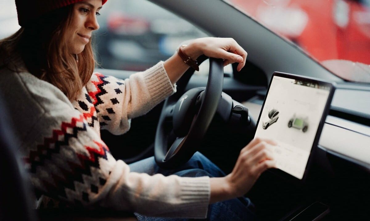 Navigating the Charge: The User Experience of Electric Car Charging ...