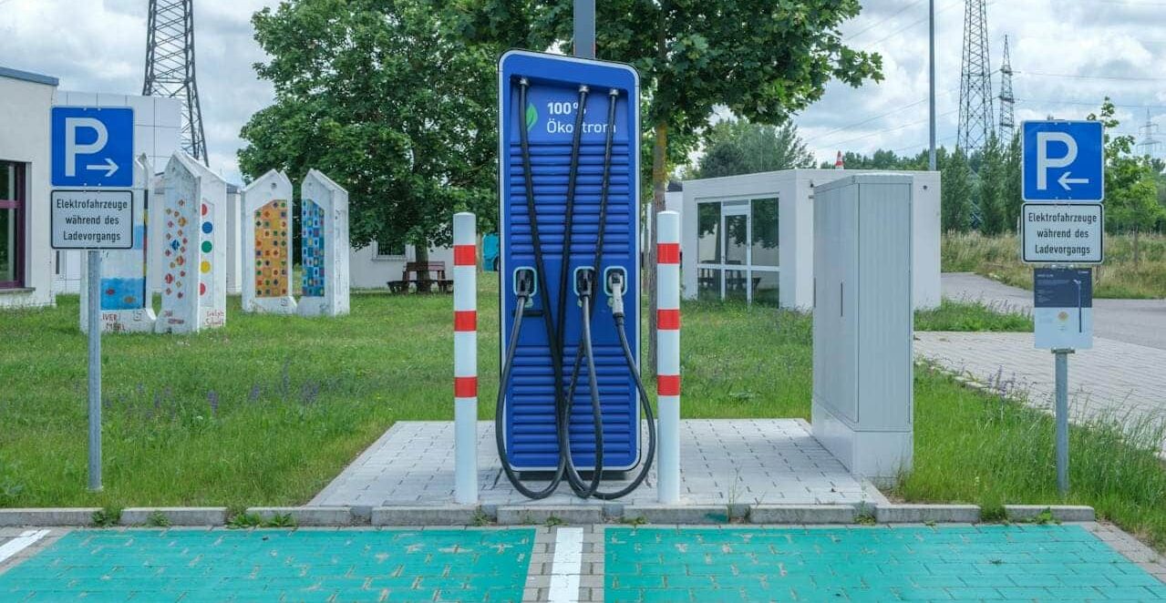 Sustainable Gig Mobility: Electric Car Incentives and the Driving Force ...