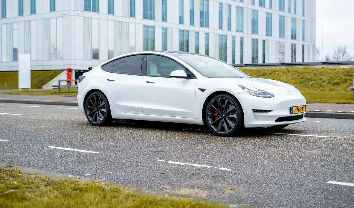 Harmonizing Urban Soundscapes: The Impact of Electric Cars on Noise ...