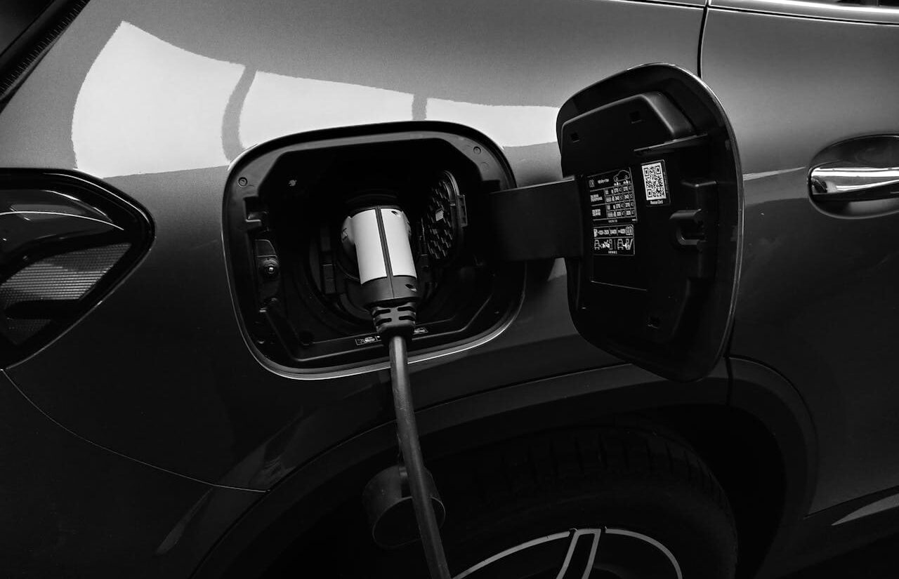 Powering Homes with Electric Cars: Exploring Vehicle-to-Home (V2H ...