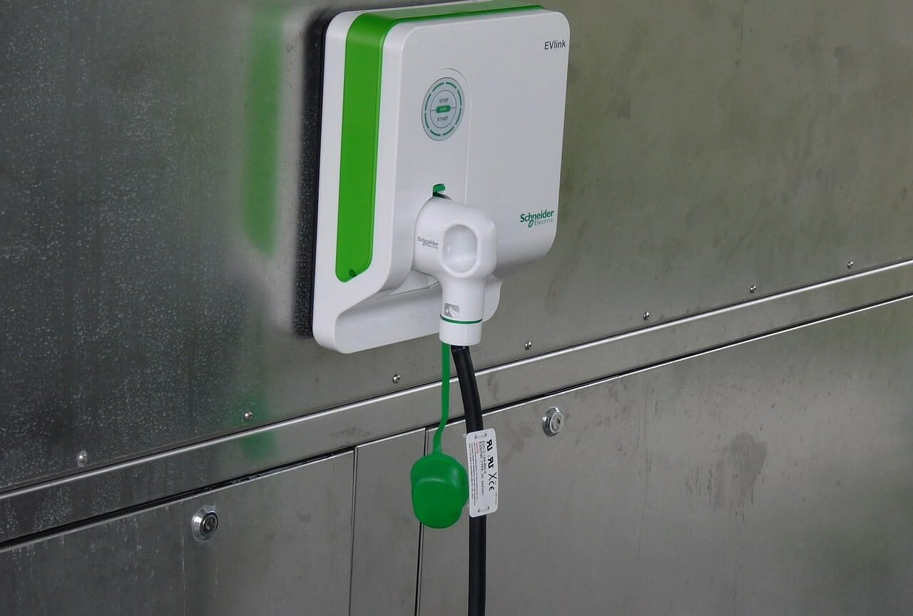 Essential Guide: How to Maintain Your Home EV Charger - News ...