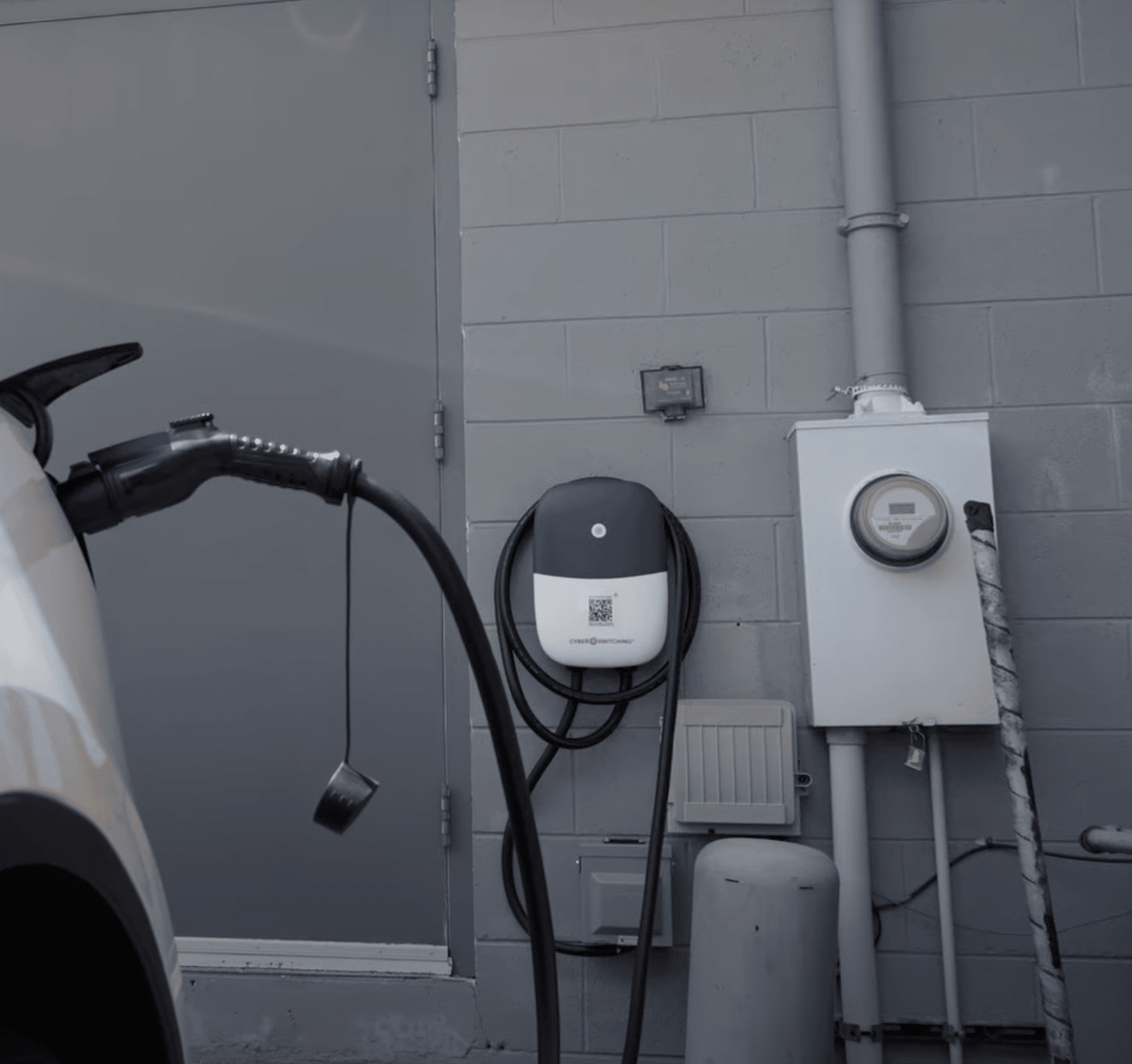 Cyber EV Charger CSE1, Level 2 commercial electric vehicle charger ...